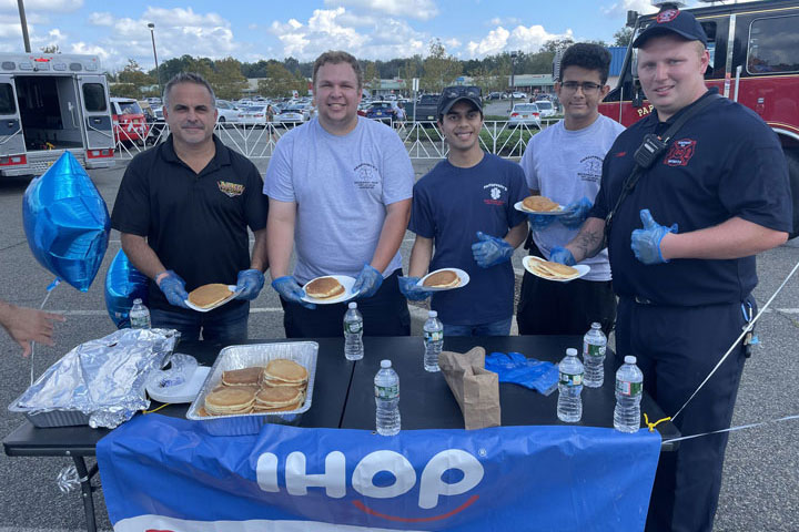 IHOP Holds Pancake Eating Contest at Kiwanis Food Festival | Parsippany ...