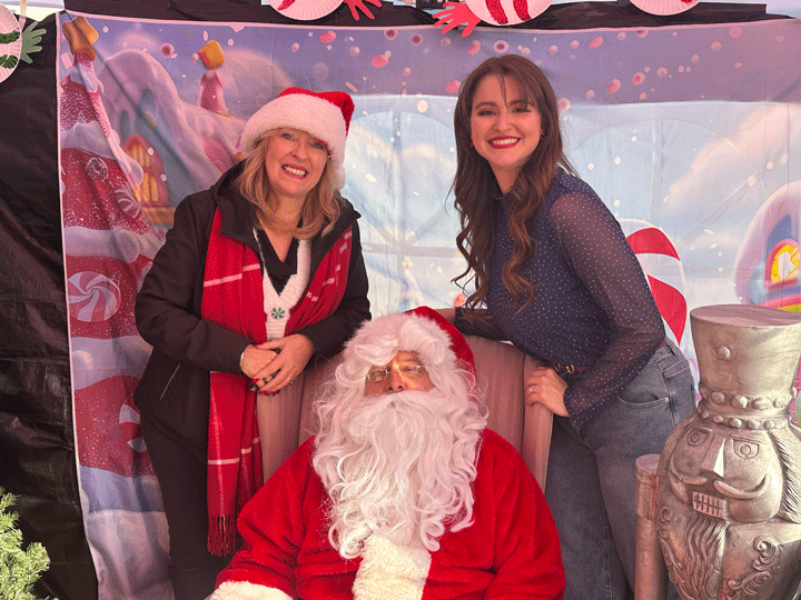 Santa Brings Holiday Magic to The Learning Experience in Parsippany ...
